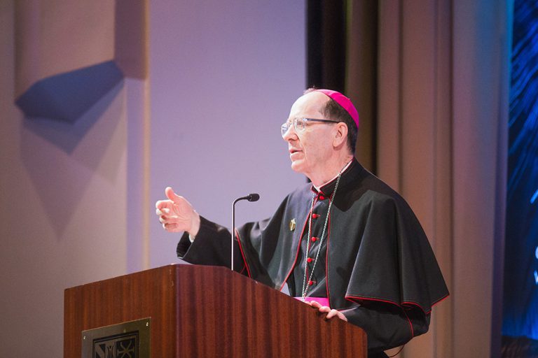 Conference helps Catholic men be better husbands, fathers, 'men of Christ'