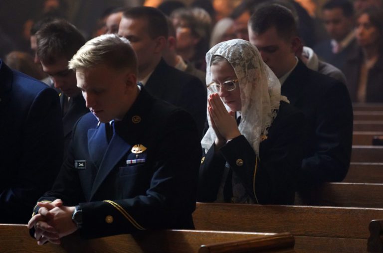 Priest's faith-filled journey through cancer is inspiring thousands