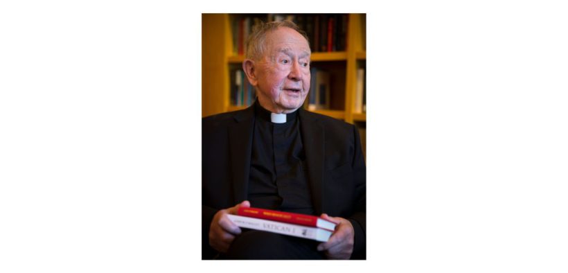 Jesuit Father John O'Malley, Church historian, teacher, author, dies at ...