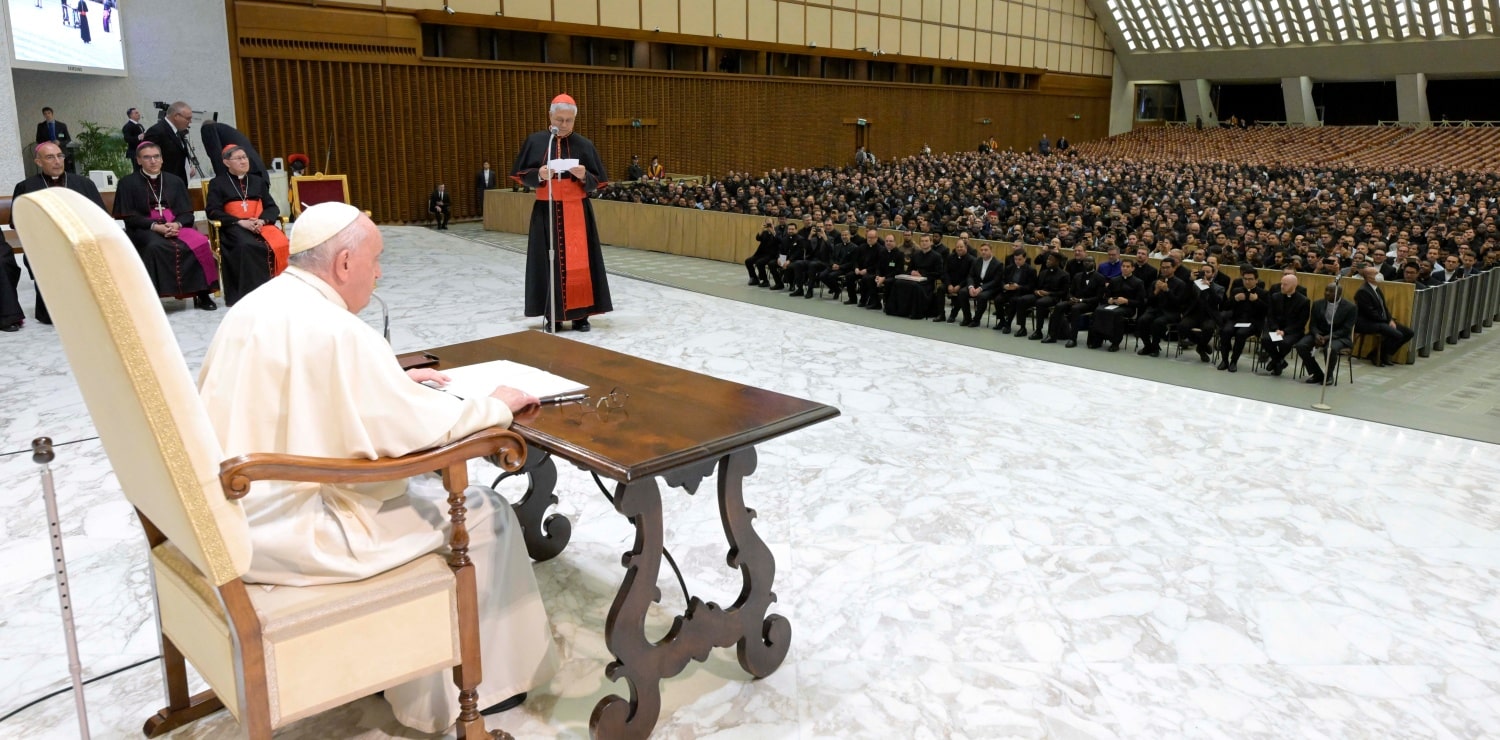Pornography Weakens The Soul Pope Tells Young Priests Seminarians