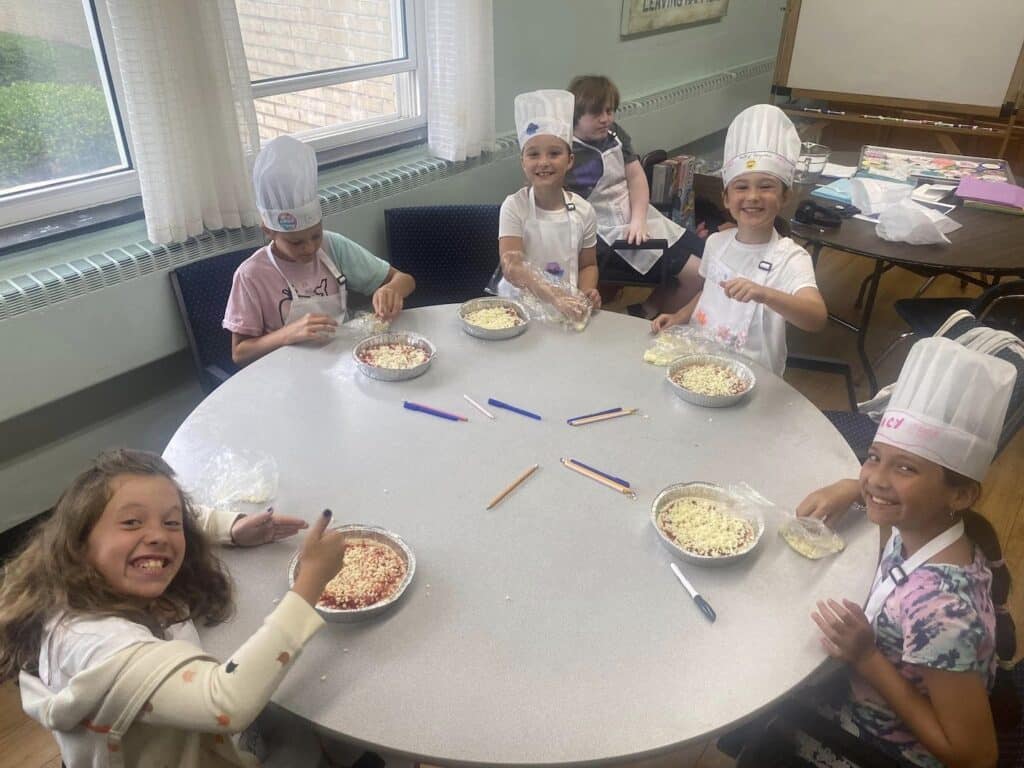 'Little Chefs' program is flavorful blend of culinary skills ...