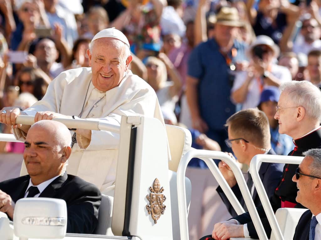 Pope recounts the joy, goodness, humility he saw in Mongolia