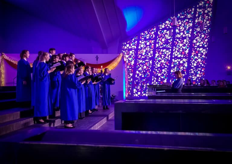 Meet the university chapel choir focused on the Eucharistic Revival