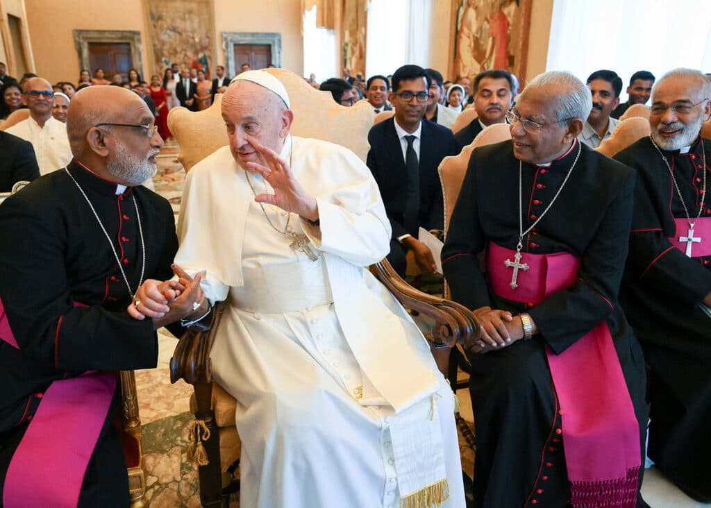 Syro-Malabar divisions over liturgy are work of the devil, pope says
