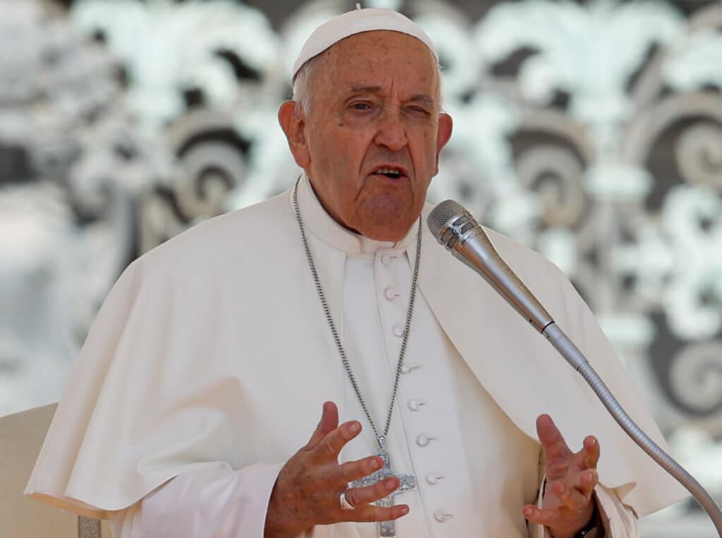 Pope preparing document on Sacred Heart of Jesus to renew church, world