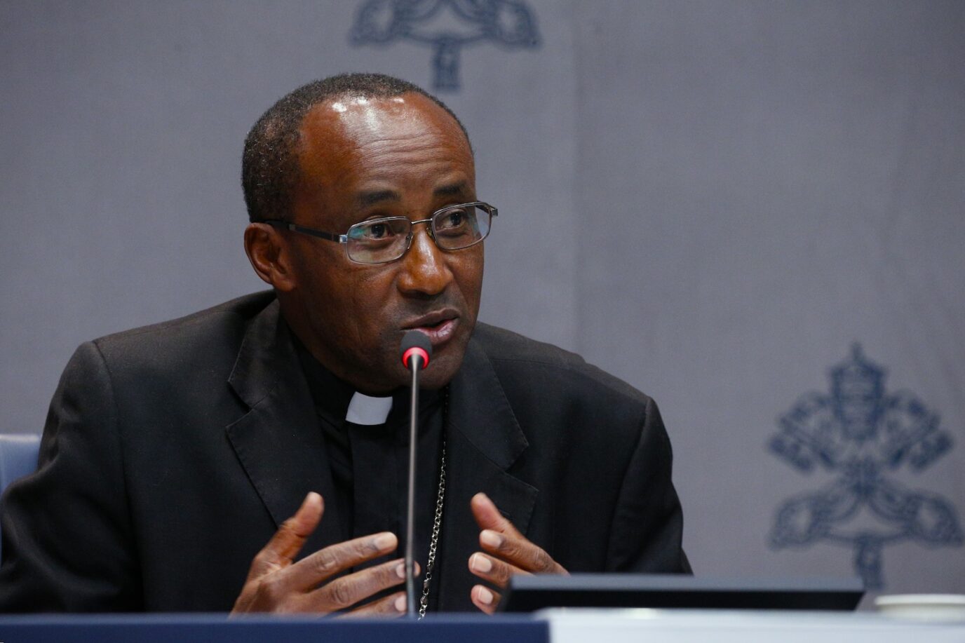 The role of listening in the Church, according to the synod