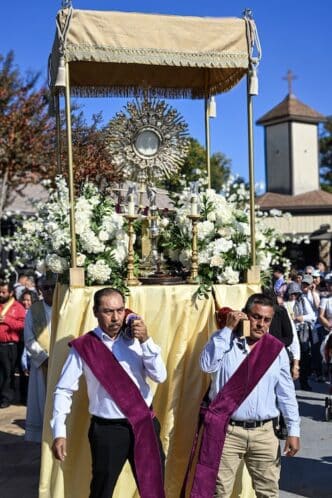 In response to 'black mass,' Atlanta procession shows love for the ...