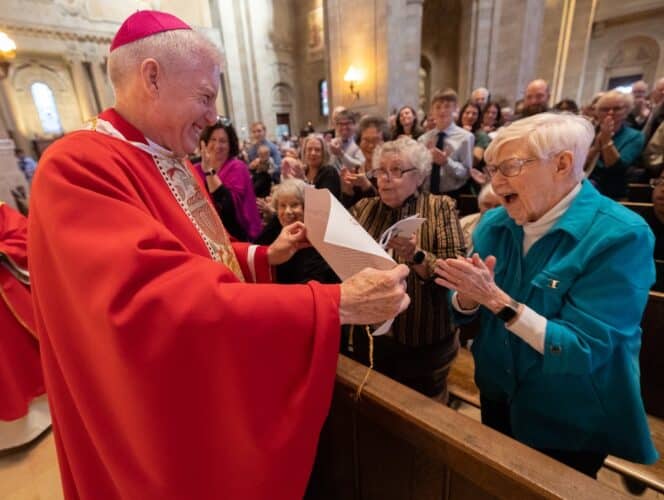 Newly ordained auxiliary bishop urges all to follow Christ's heart