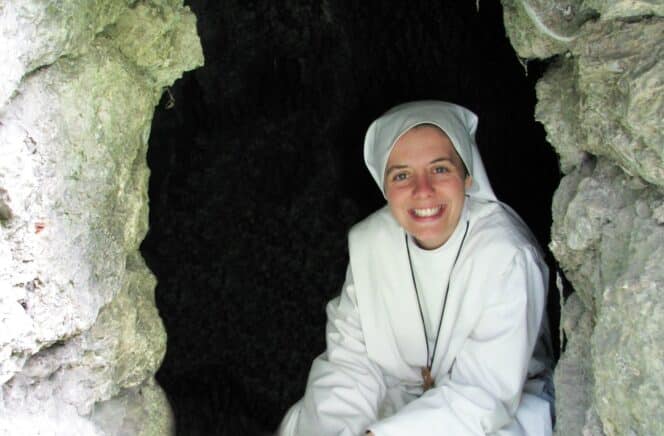 St. Agnes: A little girl who faced the sword for Christ