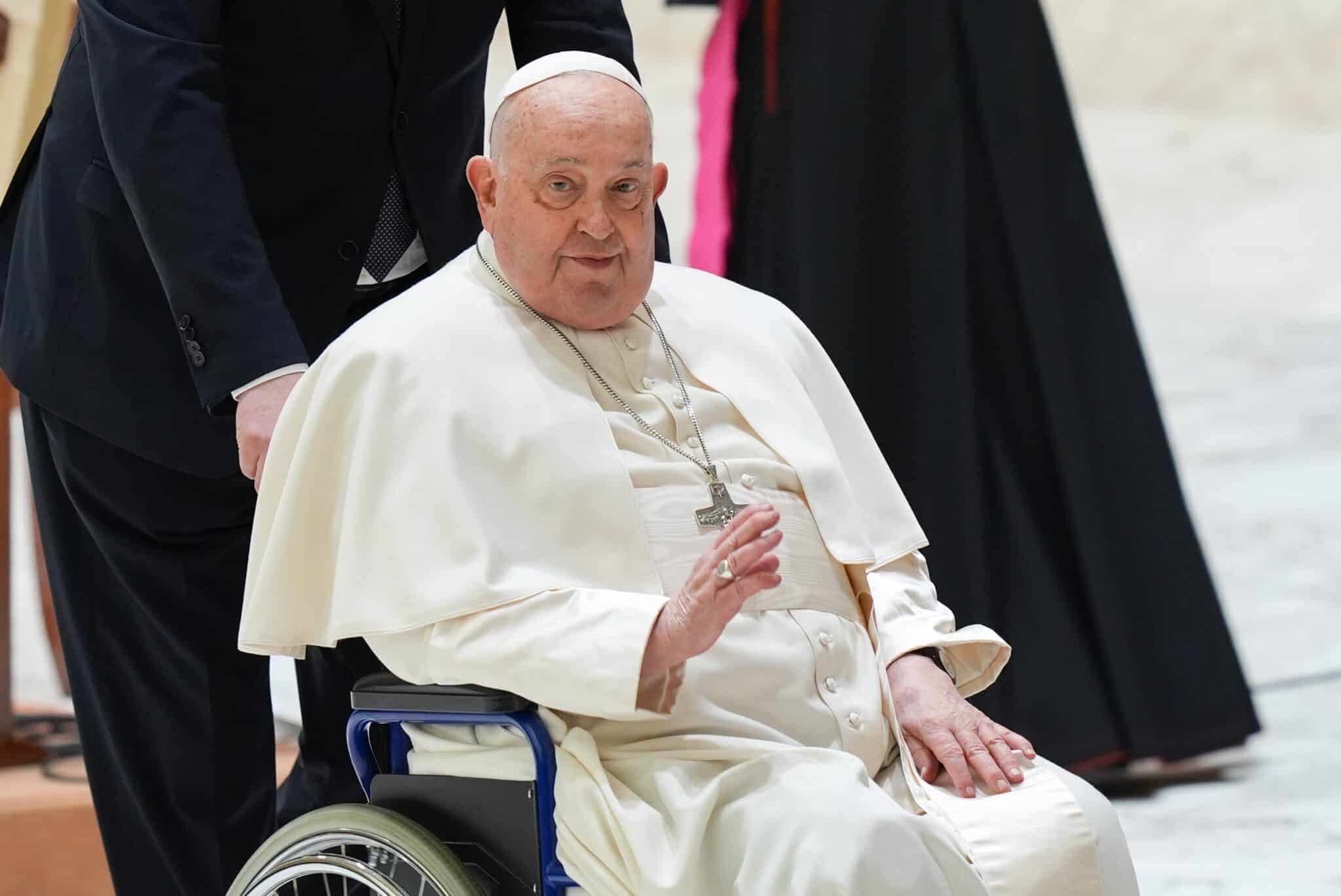 Pope continues to be in 'critical,' but 'stable' condition