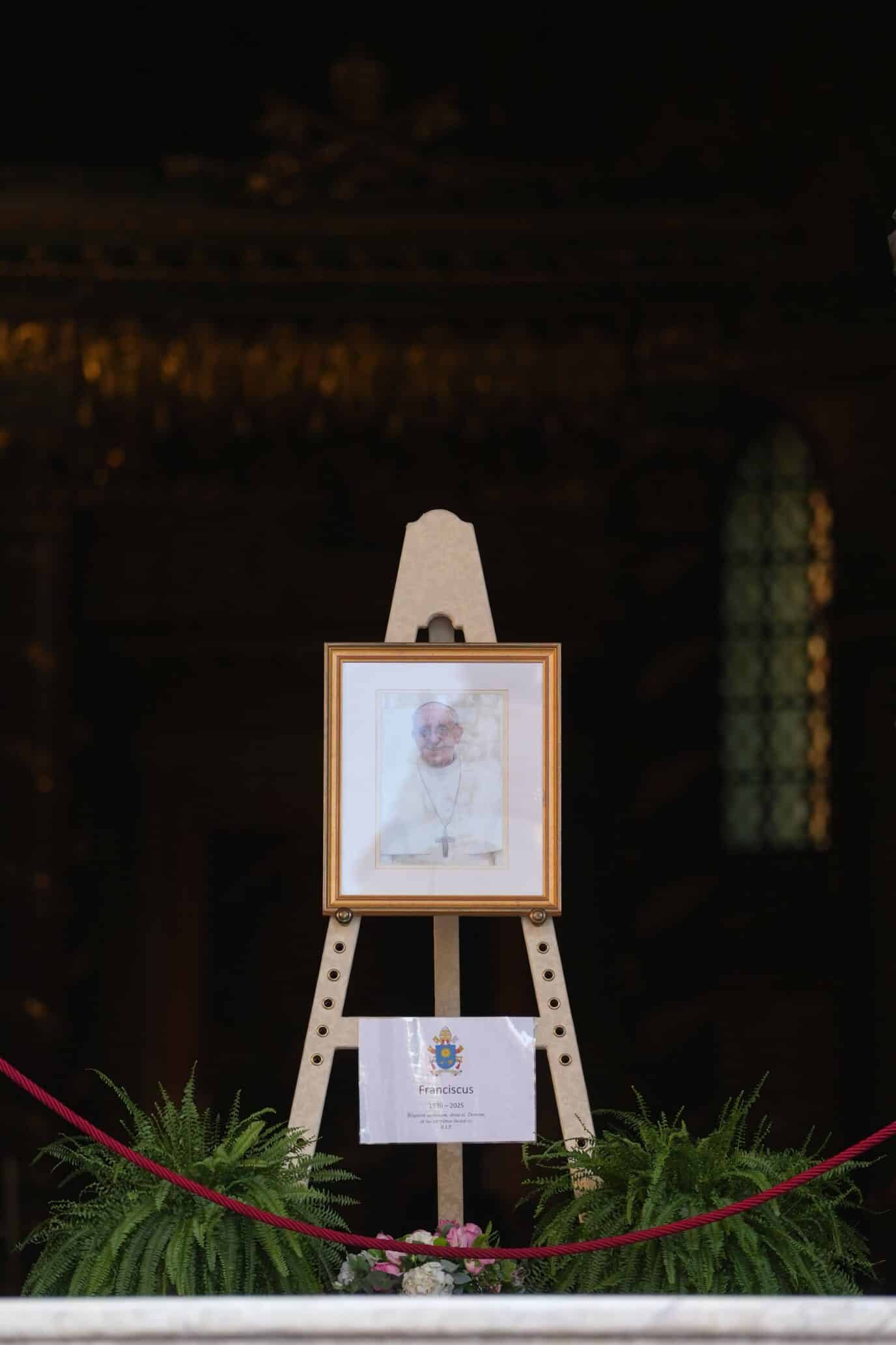 Poor and powerful pray for eternal repose of a pope at funeral