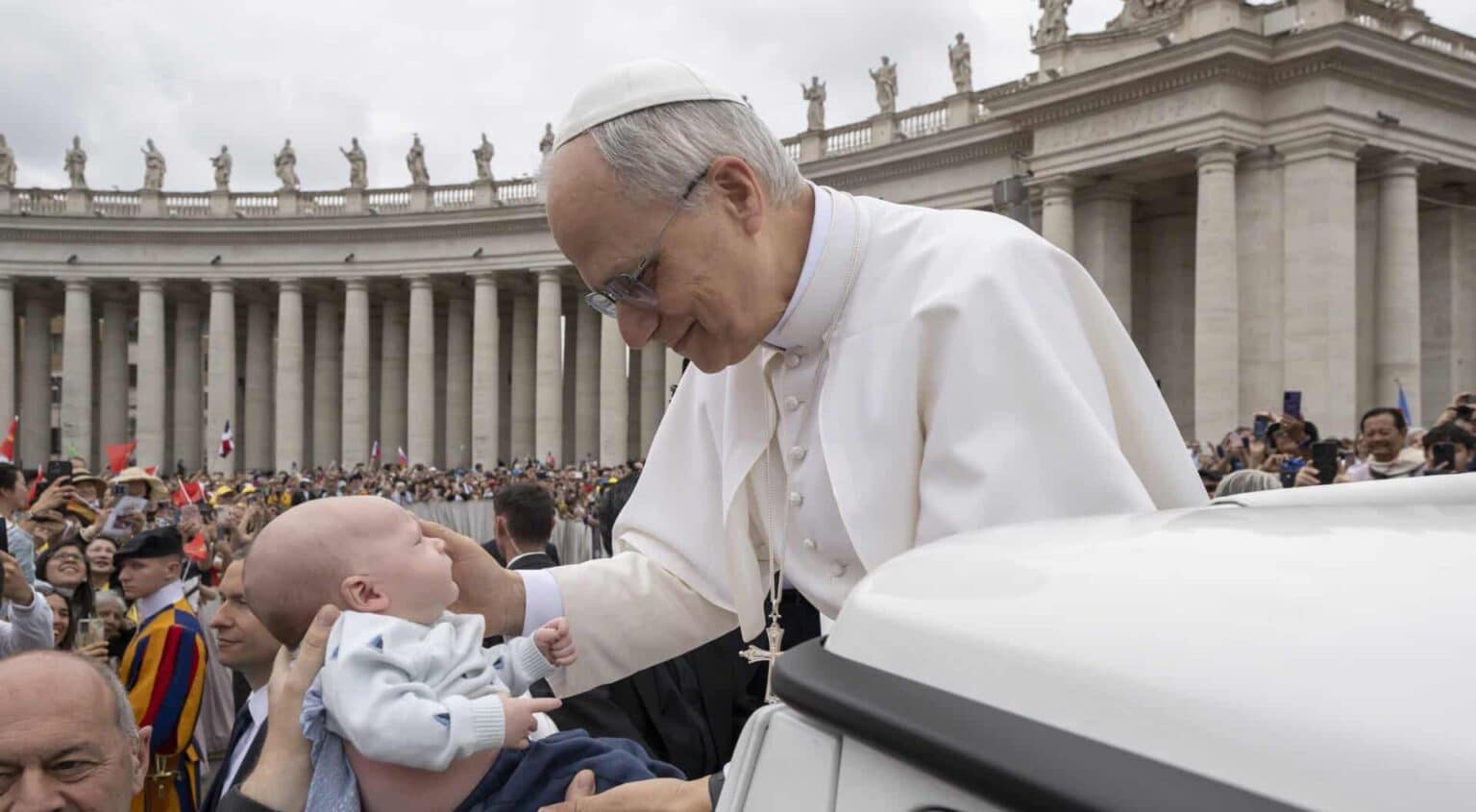 Papal blessing of baby fulfills Indiana couple’s hope